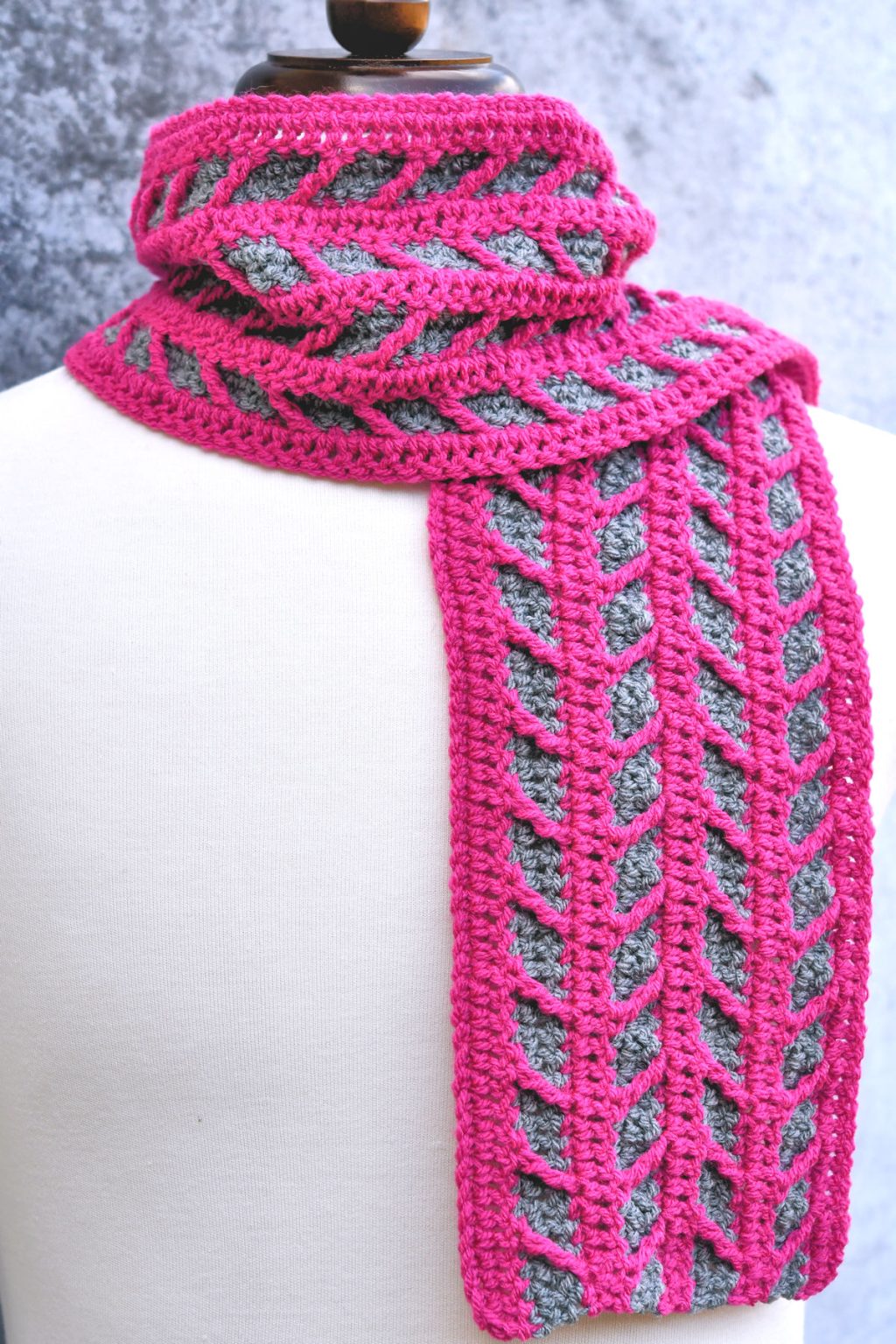 Two Color Free Crochet Scarf Free Crochet Pattern - Make It Crochet
