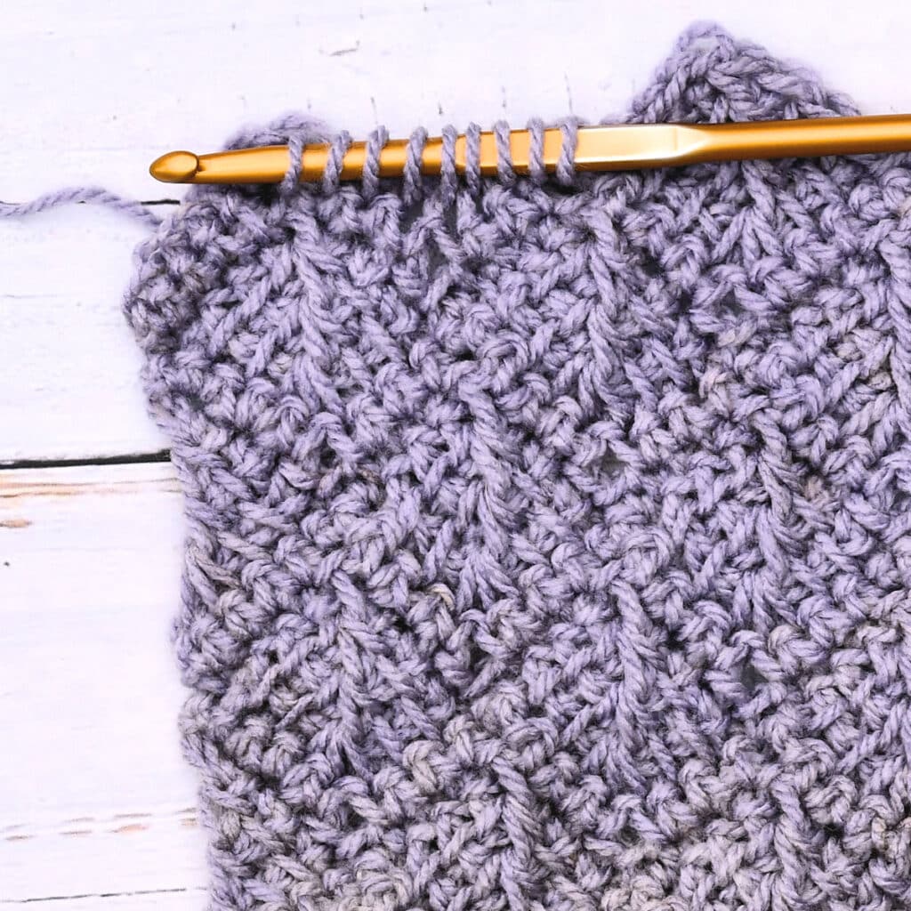 Dragon Scales Baby Blanket Free Crochet Pattern - Make It Crochet