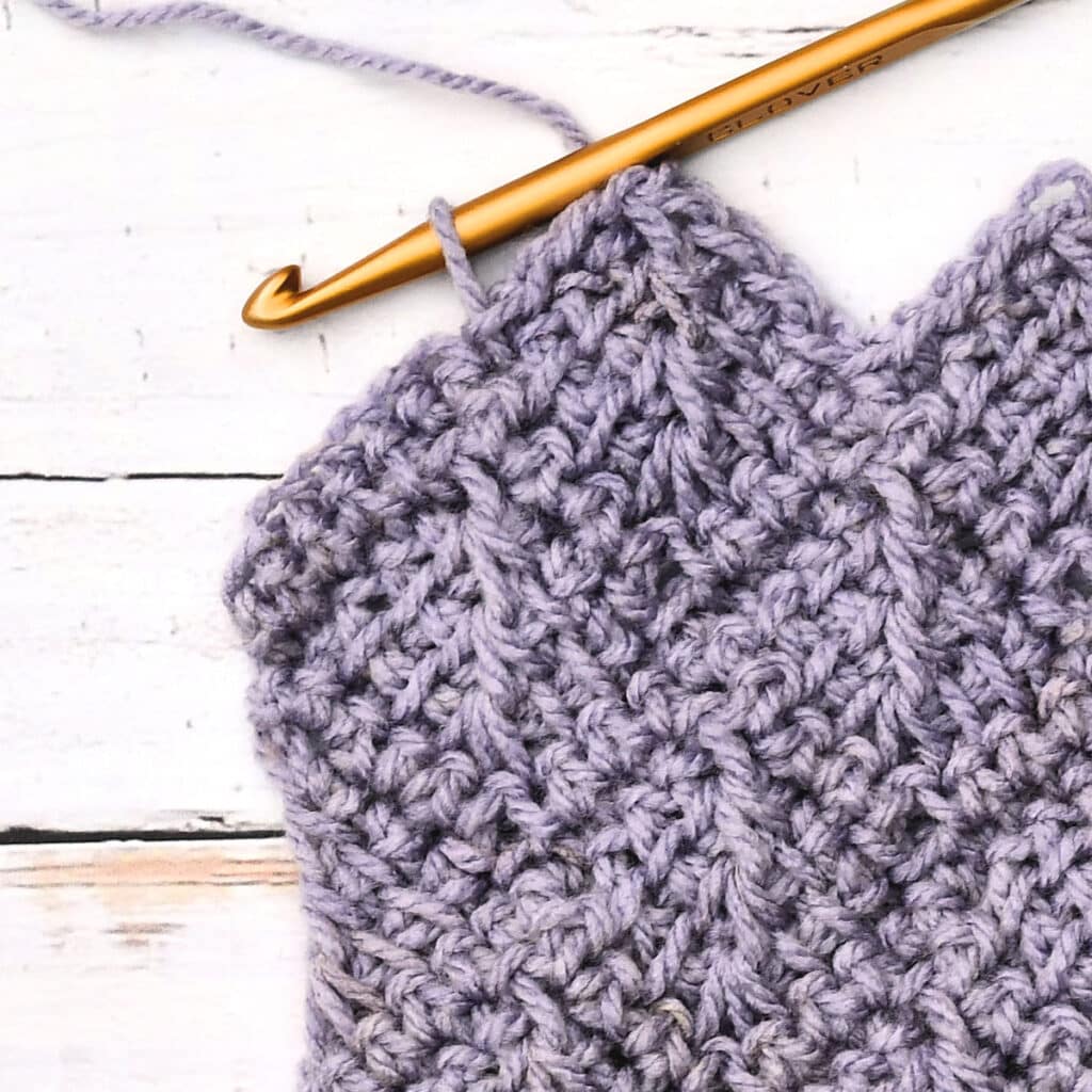 Dragon Scales Baby Blanket Free Crochet Pattern - Make It Crochet