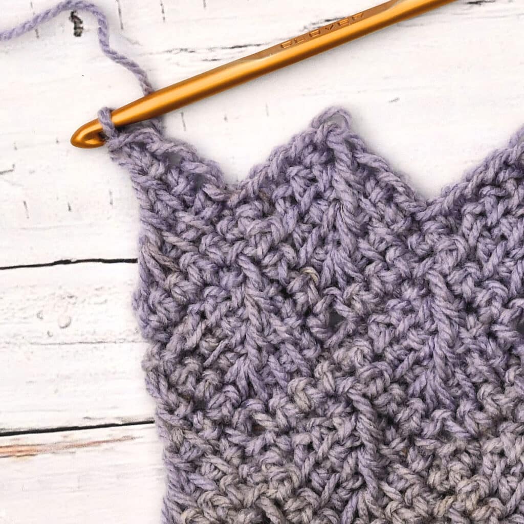 Dragon Scales Baby Blanket Free Crochet Pattern - Make It Crochet